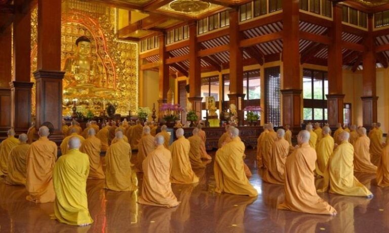 The Kinh People: Heart and Soul of Vietnam's Identity - Little Charm ...