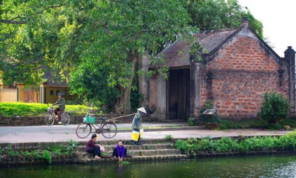 The Kinh People: Heart and Soul of Vietnam's Identity - Little Charm ...