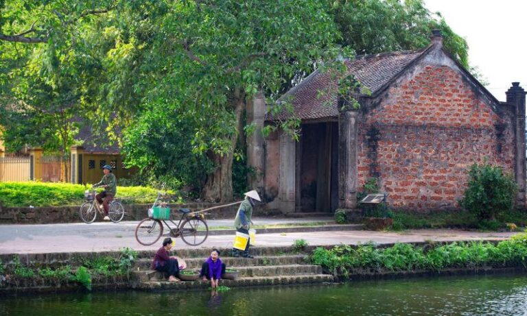 The Kinh People: Heart and Soul of Vietnam's Identity - Little Charm ...
